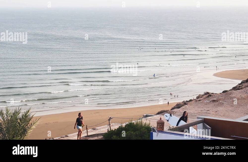 Imsouane surf Stock Videos & Footage - HD and 4K Video Clips - Alamy