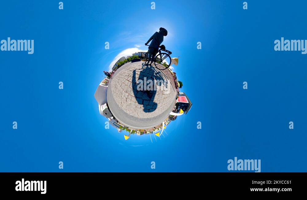 Planet statue Stock Videos & Footage - HD and 4K Video Clips - Alamy