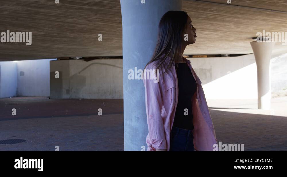 Under flyover Stock Videos & Footage - HD and 4K Video Clips - Alamy