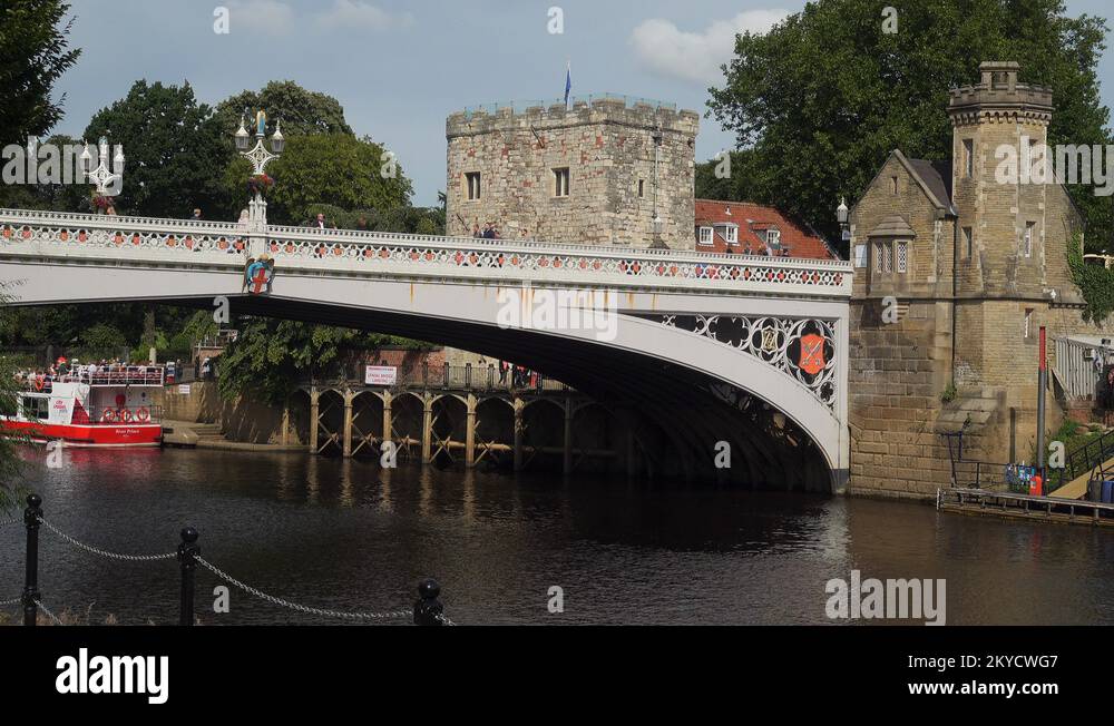 Lendal tower york Stock Videos & Footage - HD and 4K Video Clips - Alamy
