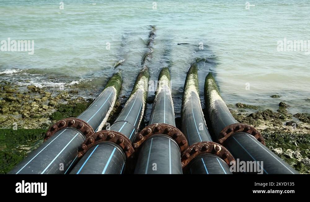 Arabian water pipes Stock Videos & Footage - HD and 4K Video Clips - Alamy