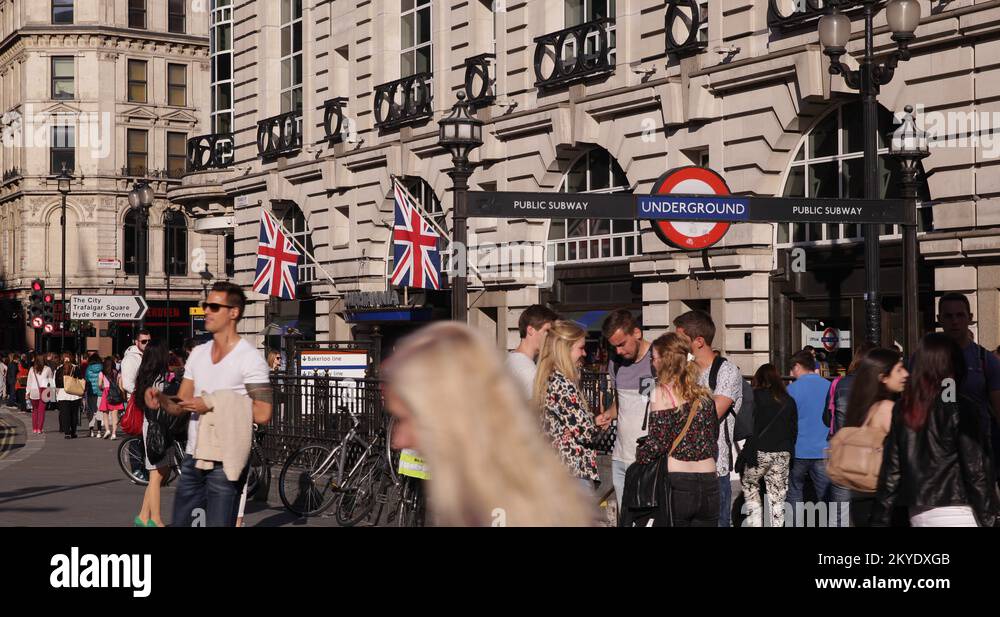 Crowd of People Walk in Piccadilly Circus Commuters Commuting ...