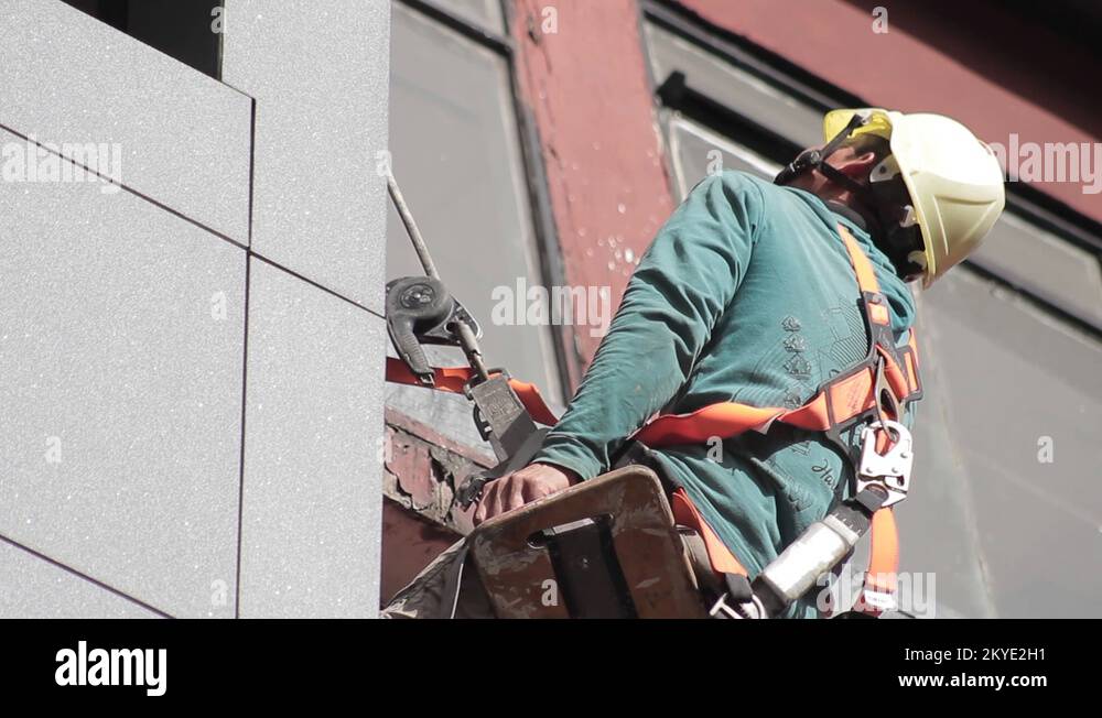 Construction worker hanging Stock Videos & Footage - HD and 4K Video ...