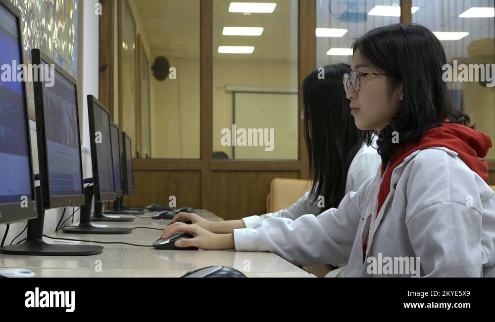 Korea students technology Stock Videos & Footage - HD and 4K Video ...