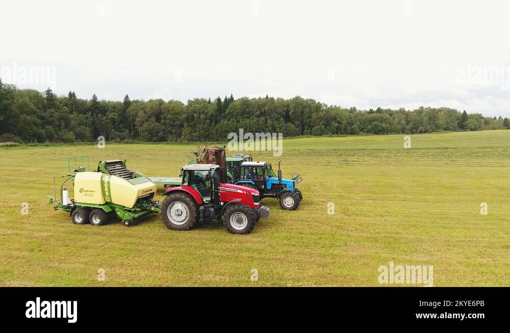 Rake types Stock Videos & Footage - HD and 4K Video Clips - Alamy