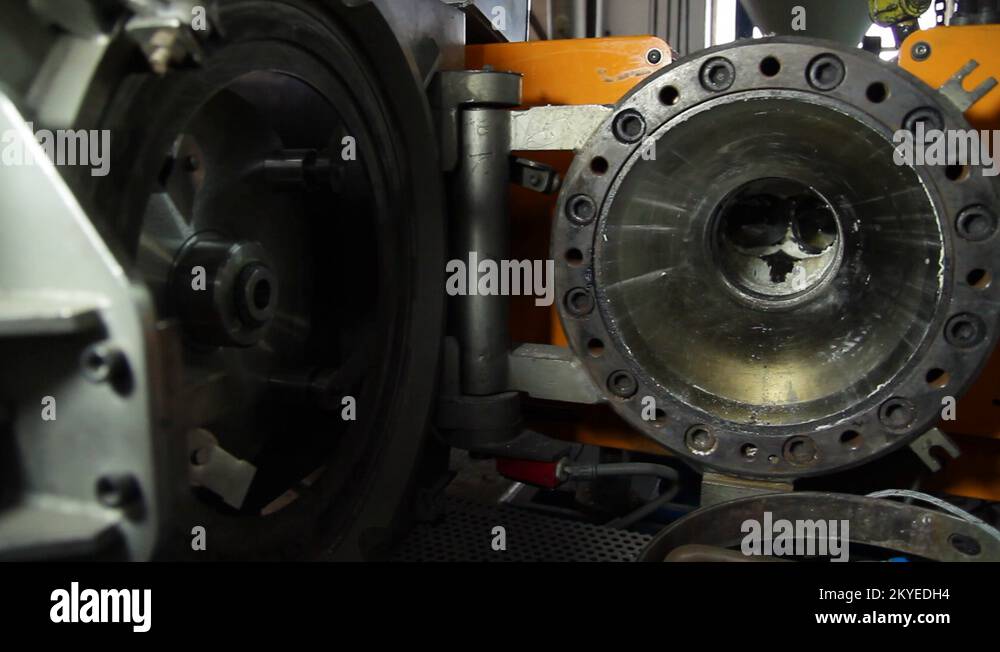 Gas Turbine Compressor Stock Videos And Footage Hd And 4k Video Clips Alamy