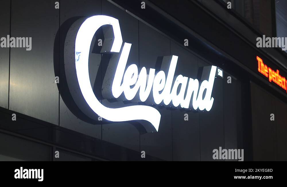 Cleveland signage Stock Videos & Footage - HD and 4K Video Clips - Alamy