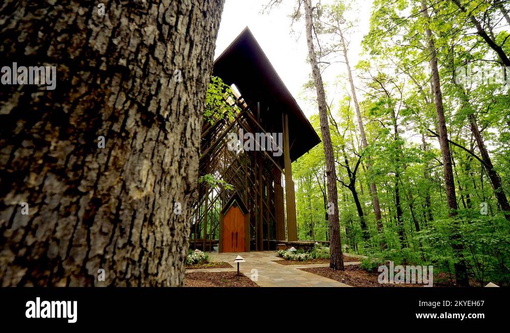 Green chapel Stock Videos & Footage - HD and 4K Video Clips - Alamy