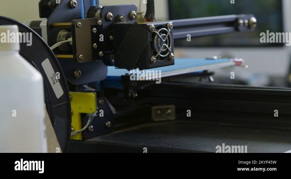 Die machine Stock Videos & Footage - HD and 4K Video Clips - Alamy