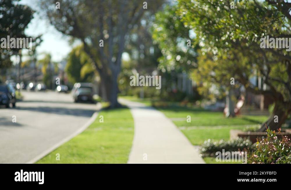 Curving street scene Stock Videos & Footage - HD and 4K Video Clips - Alamy