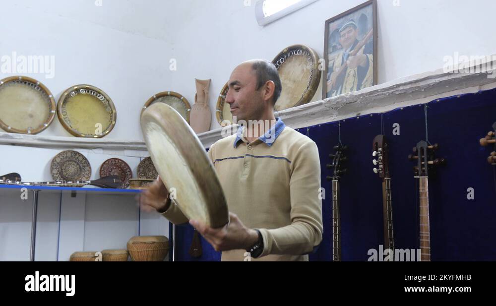 Uzbek music Stock Videos & Footage - HD and 4K Video Clips - Alamy