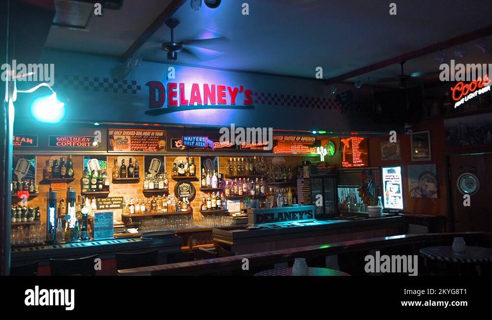 American style bar Stock Videos & Footage - HD and 4K Video Clips - Alamy