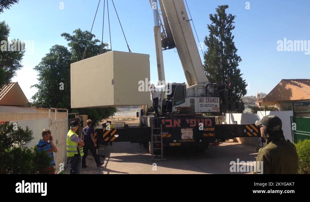 Israel hamas attack Stock Videos & Footage - HD and 4K Video Clips - Alamy