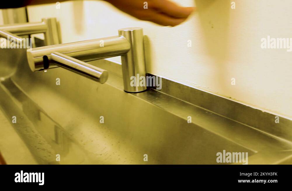 Factory hygiene Stock Videos & Footage - HD and 4K Video Clips - Alamy