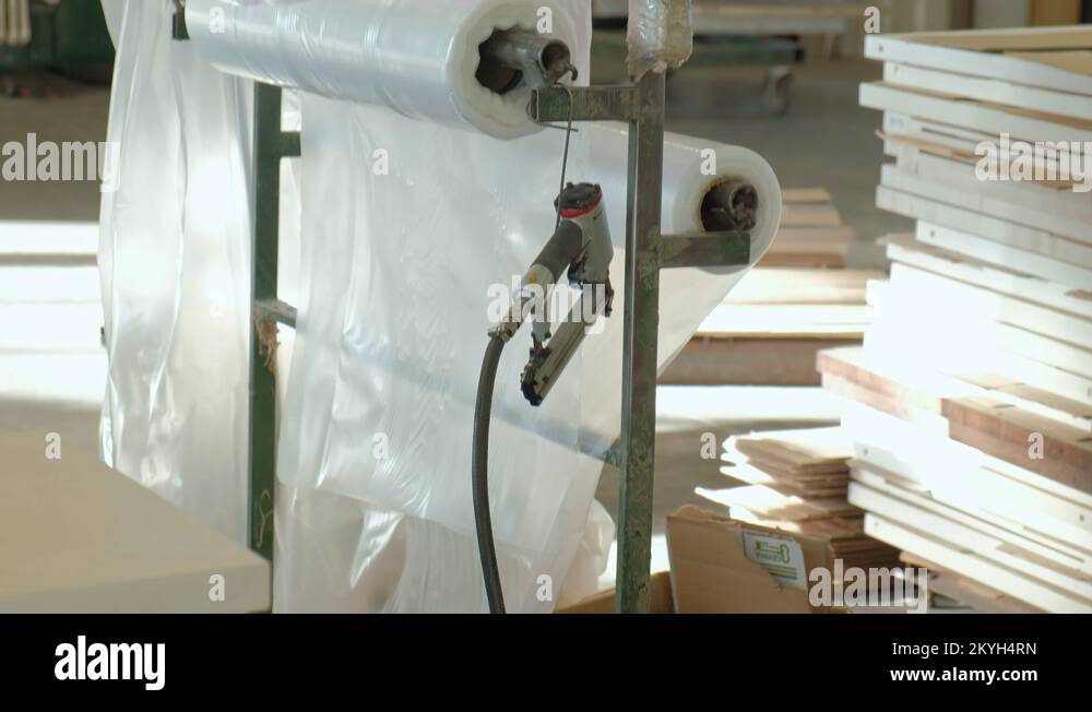 Painting drying Stock Videos & Footage - HD and 4K Video Clips - Alamy