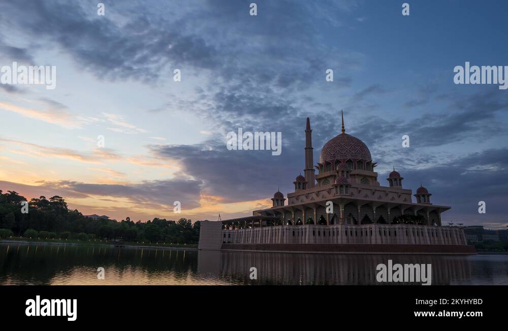 Masjid putra mosque putrajaya malaysia Stock Videos & Footage - HD and ...