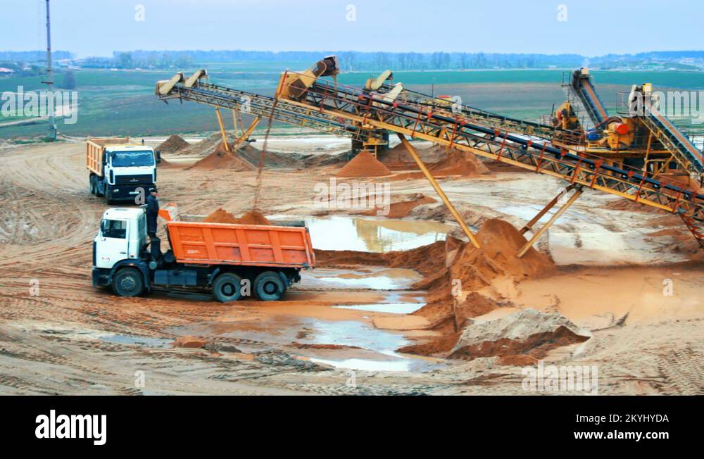 Mining elevator Stock Videos & Footage - HD and 4K Video Clips - Alamy