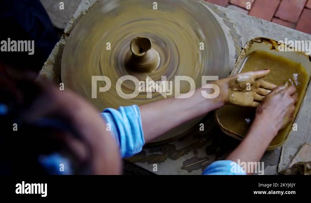 Clay basin Stock Videos & Footage - HD and 4K Video Clips - Alamy