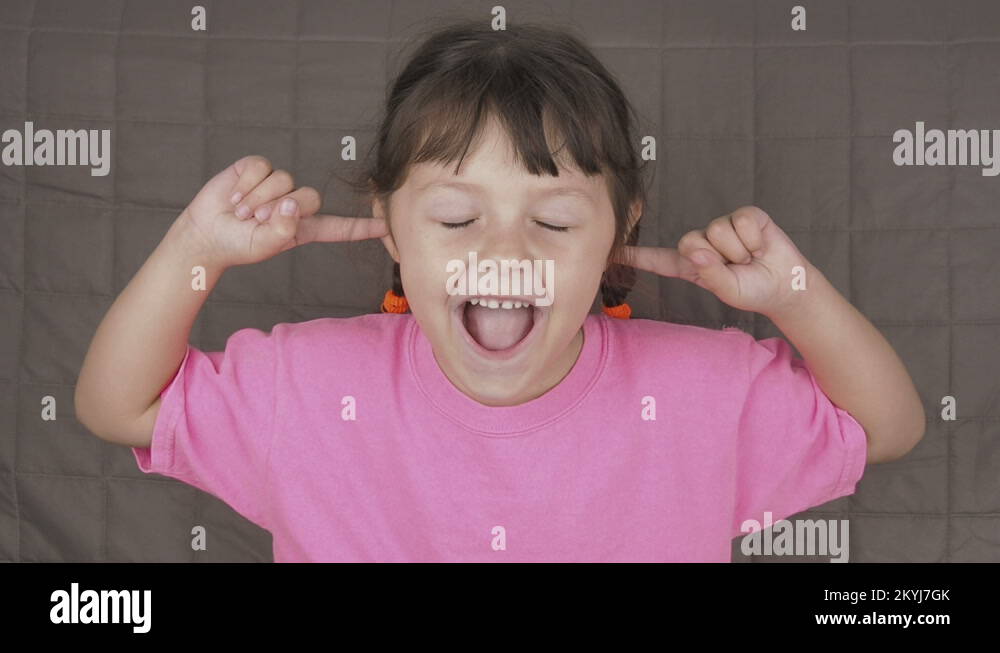 Screaming child Stock Videos & Footage - HD and 4K Video Clips - Alamy