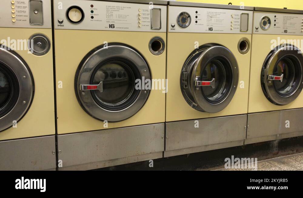 Washing machines Stock Videos & Footage - HD and 4K Video Clips - Alamy