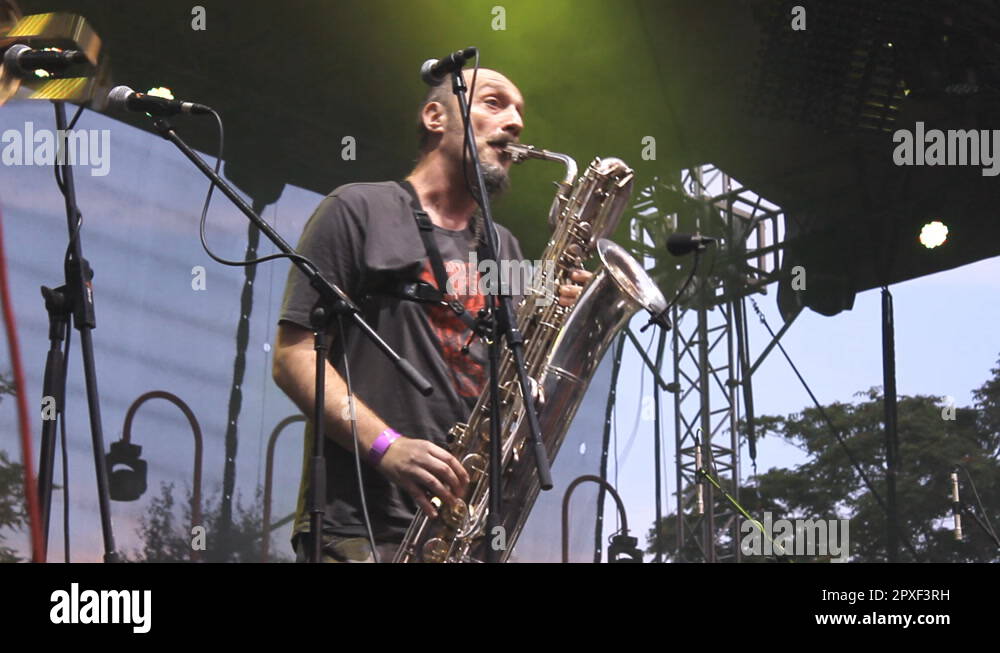 Reggae band Stock Videos & Footage - HD and 4K Video Clips - Alamy