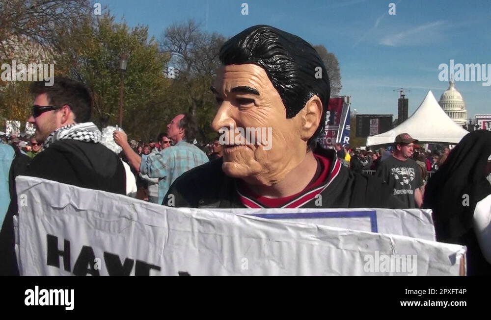 Ronald reagan mask Stock Videos & Footage - HD and 4K Video Clips - Alamy