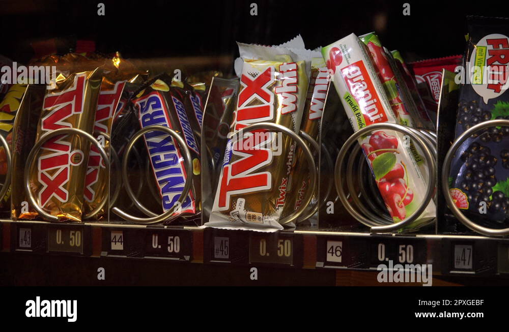 Twix chocolate Stock Videos & Footage - HD and 4K Video Clips - Alamy