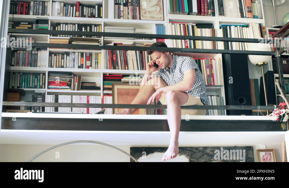 Library balcony Stock Videos & Footage - HD and 4K Video Clips - Alamy