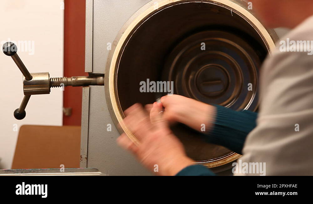 Autoclave Stock Videos & Footage - HD and 4K Video Clips - Alamy