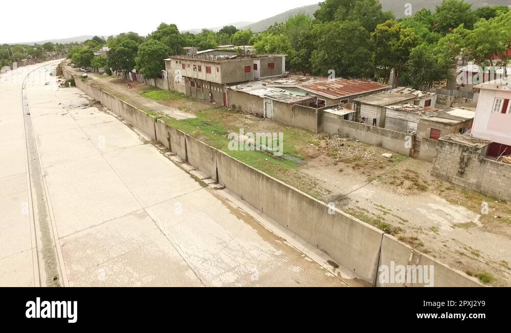 Gully Stock Videos & Footage - HD and 4K Video Clips - Alamy