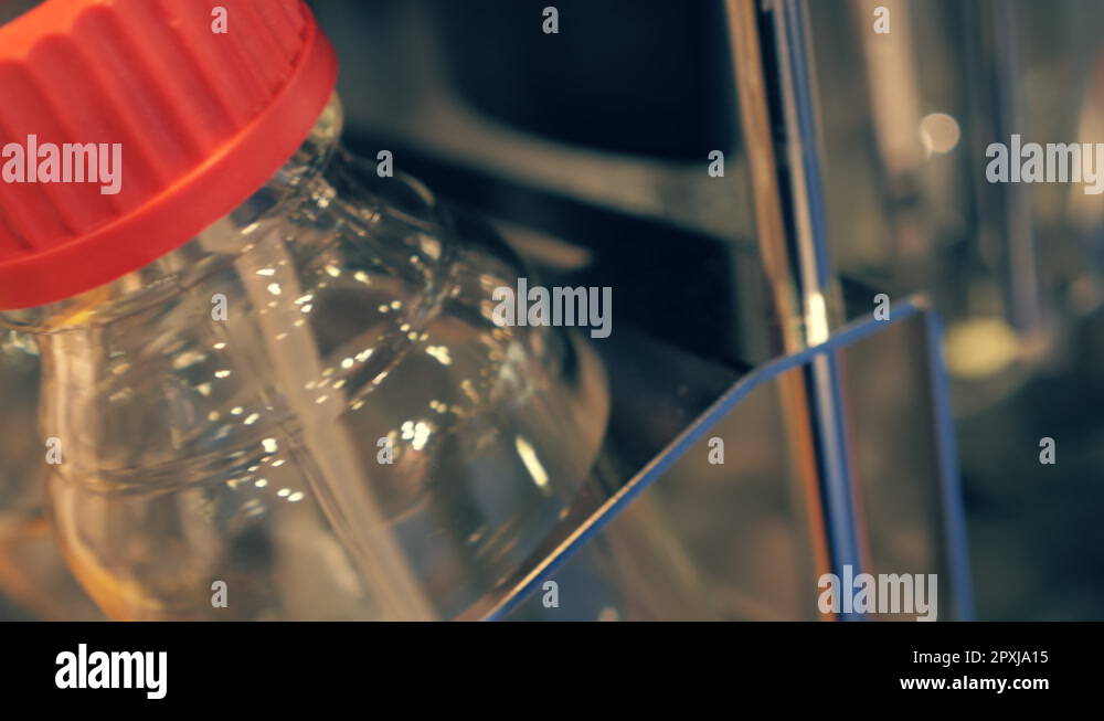 Dyeing laboratory Stock Videos & Footage - HD and 4K Video Clips - Alamy