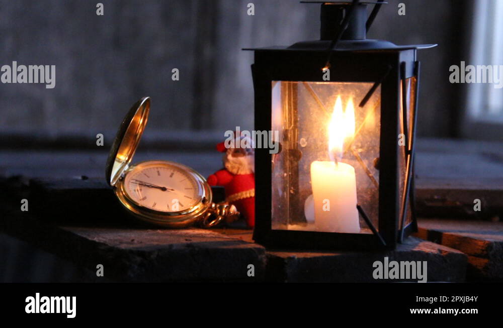 Twelve oclock Stock Videos & Footage - HD and 4K Video Clips - Alamy