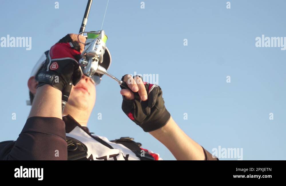 Nightcrawler bait Stock Videos & Footage - HD and 4K Video Clips - Alamy