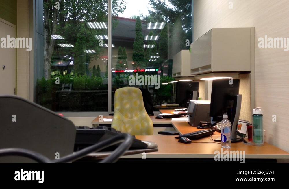 Bank window display Stock Videos & Footage - HD and 4K Video Clips - Alamy