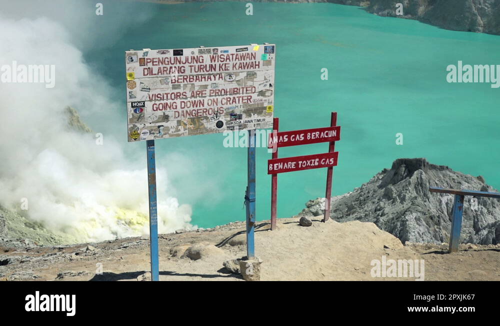 Volcano alert Stock Videos & Footage - HD and 4K Video Clips - Alamy