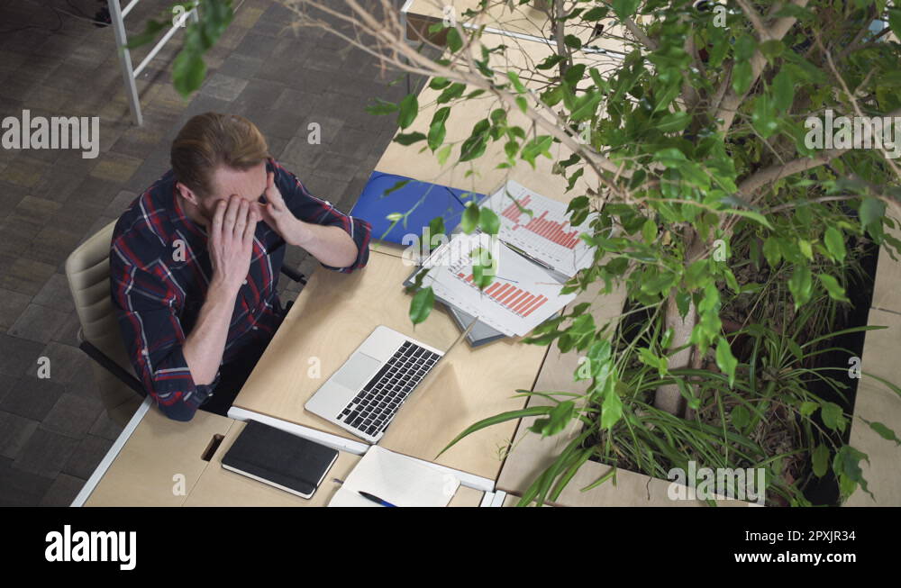 Problem solve Stock Videos & Footage - HD and 4K Video Clips - Alamy