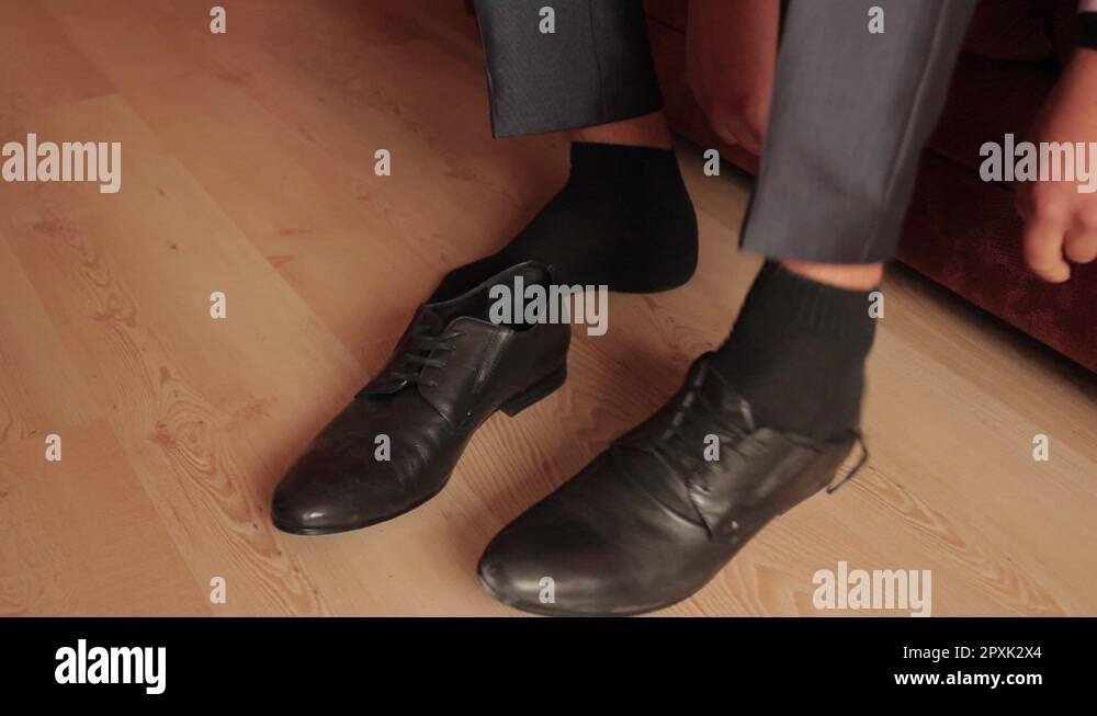 Men shoes leg model Stock Videos & Footage - HD and 4K Video Clips - Alamy