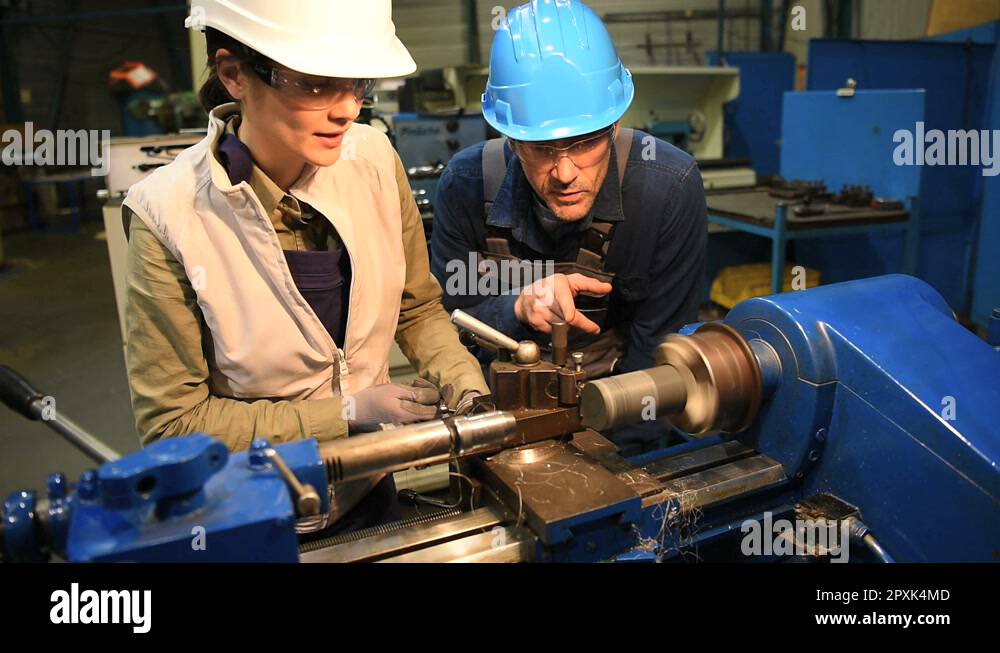 Teaching machine Stock Videos & Footage - HD and 4K Video Clips - Alamy