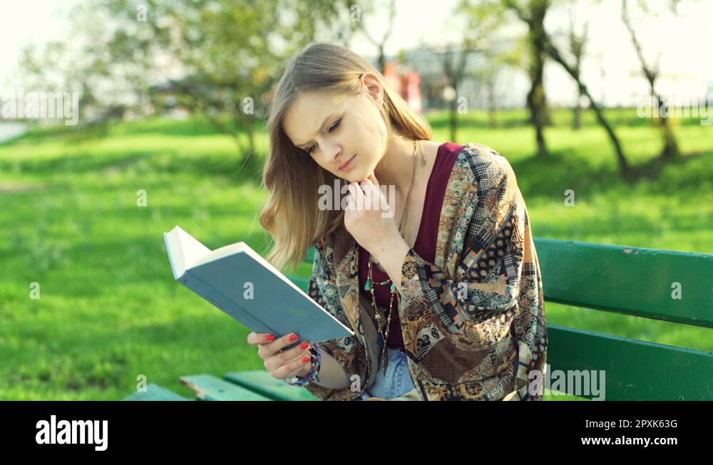 Receiving read reading Stock Videos & Footage - HD and 4K Video Clips ...