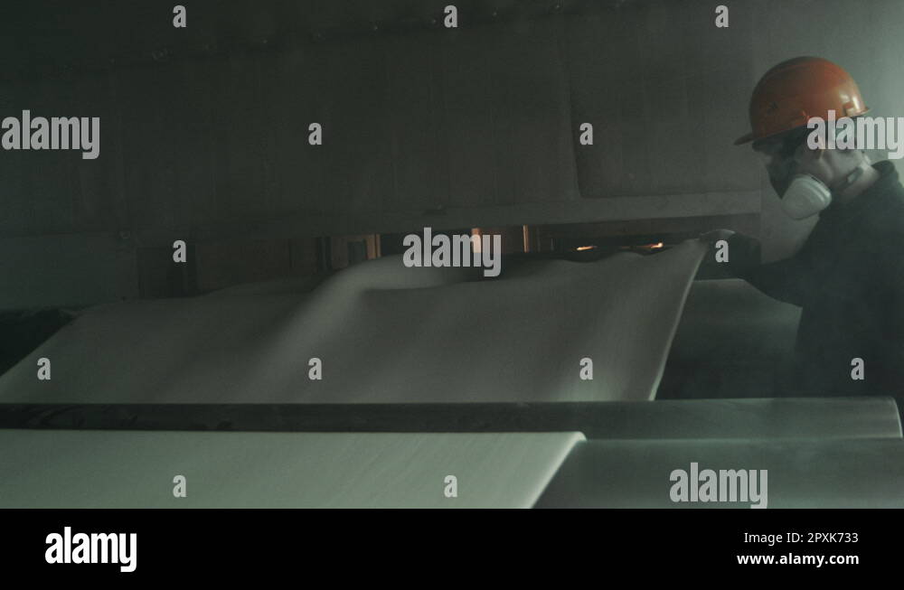 raw plastic sheet extrusman controls the manufacturing process of raw ...