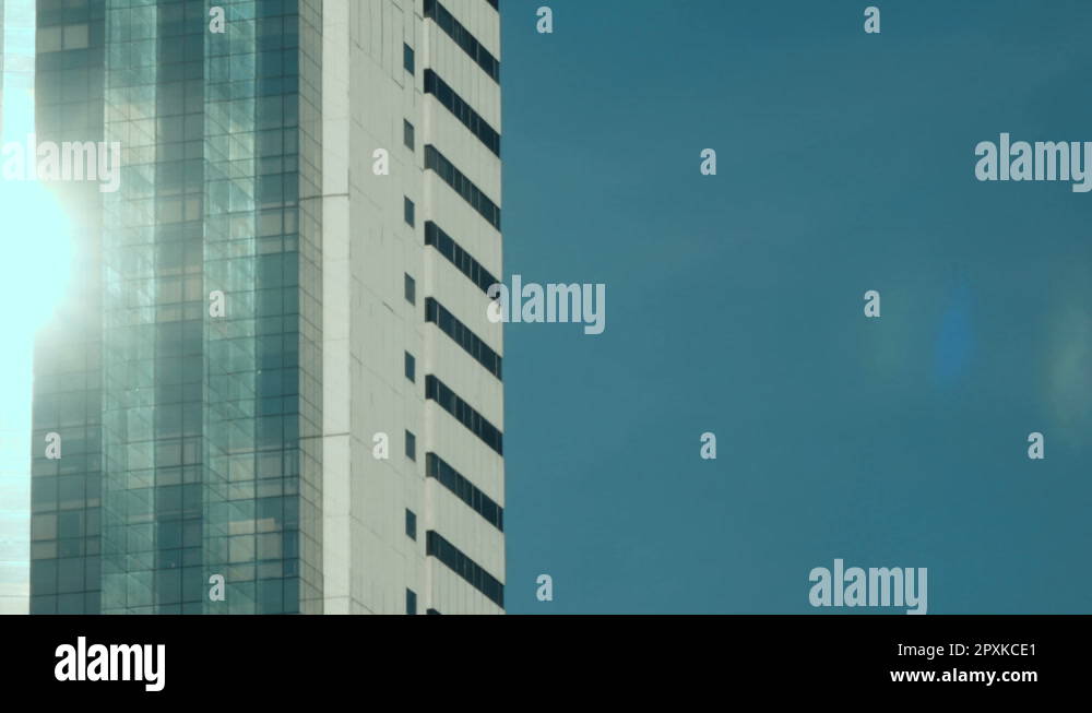 Skyscraper glass sun Stock Videos & Footage - HD and 4K Video Clips - Alamy