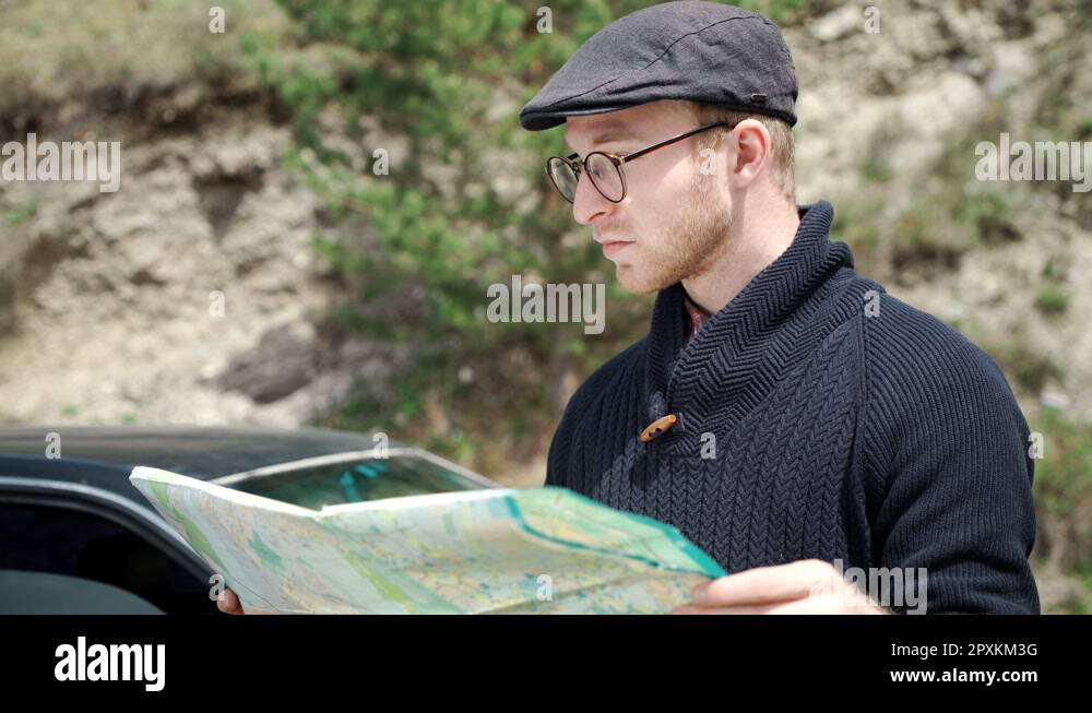 Man reading street map Stock Videos & Footage - HD and 4K Video Clips ...