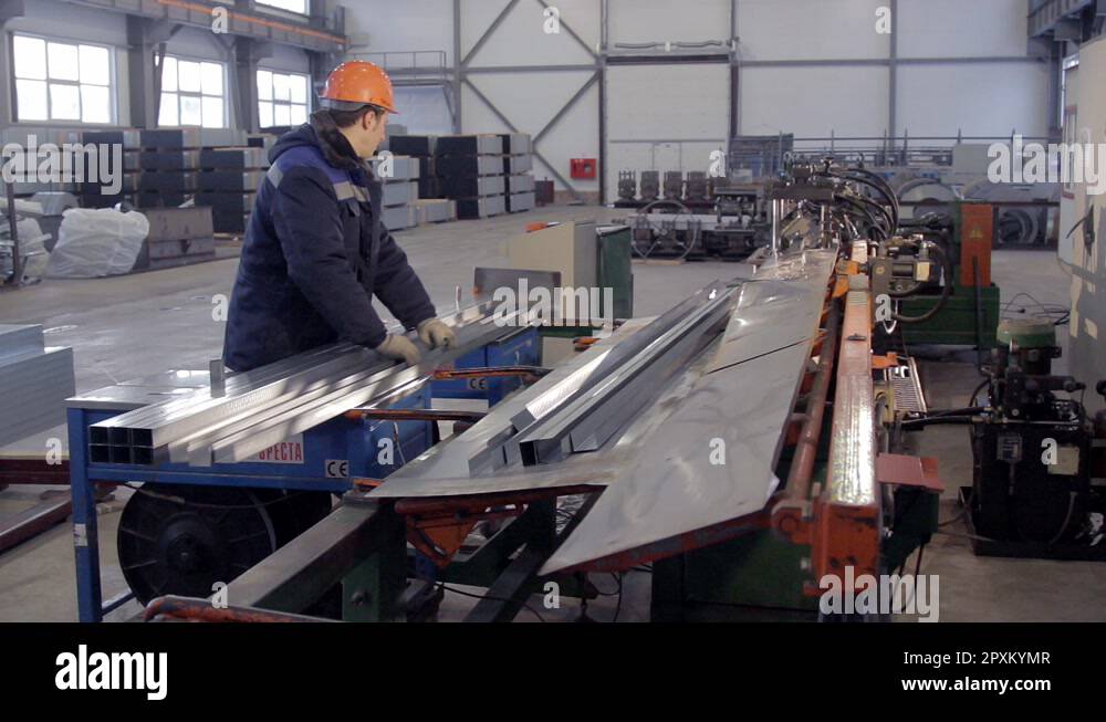 Aluminum packing Stock Videos & Footage - HD and 4K Video Clips - Alamy