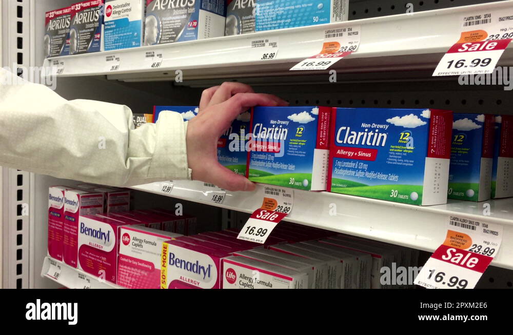 Shopper's drug mart store Stock Videos & Footage - HD and 4K Video ...