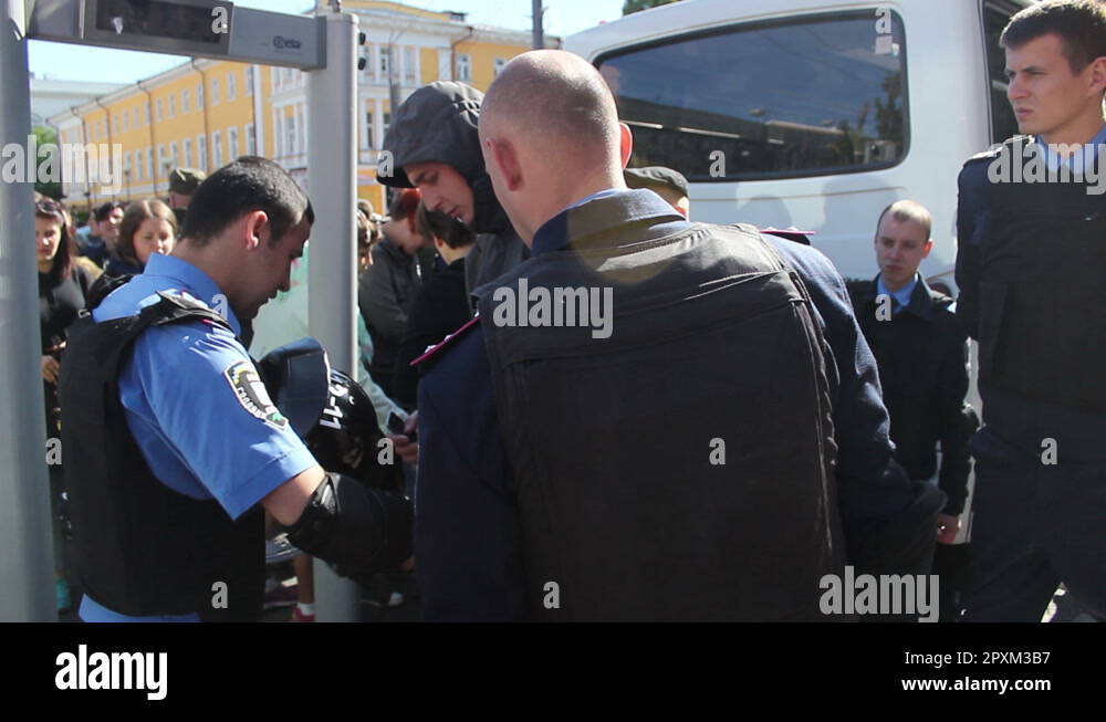 Police checks Stock Videos & Footage - HD and 4K Video Clips - Alamy