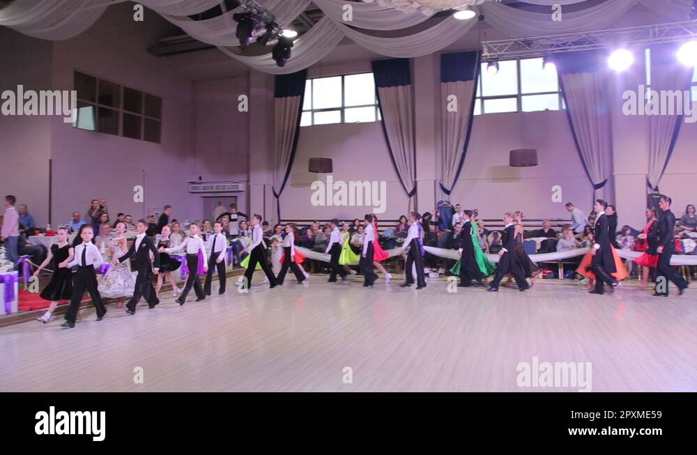 Dancers dance hall Stock Videos & Footage - HD and 4K Video Clips - Alamy