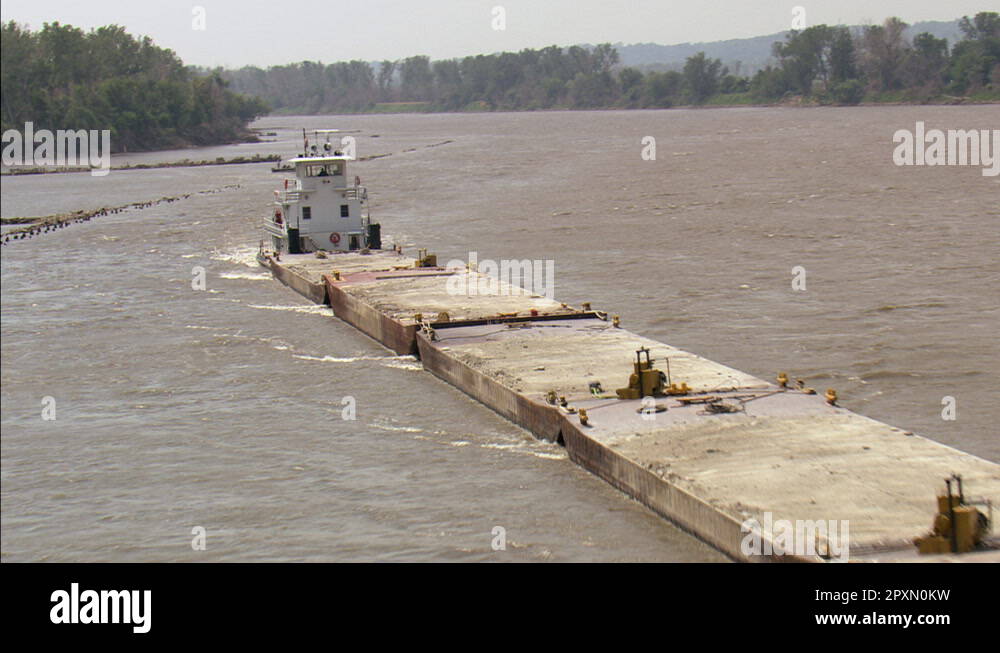 Barges Stock Videos And Footage Hd And 4k Video Clips Alamy
