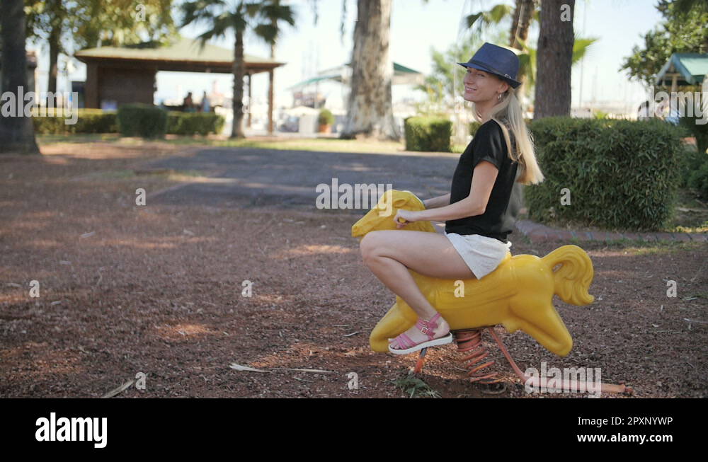 Horse ride park Stock Videos & Footage - HD and 4K Video Clips - Alamy