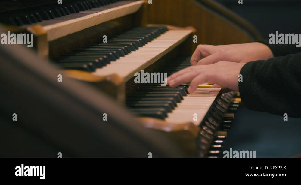 Chord organ Stock Videos & Footage - HD and 4K Video Clips - Alamy