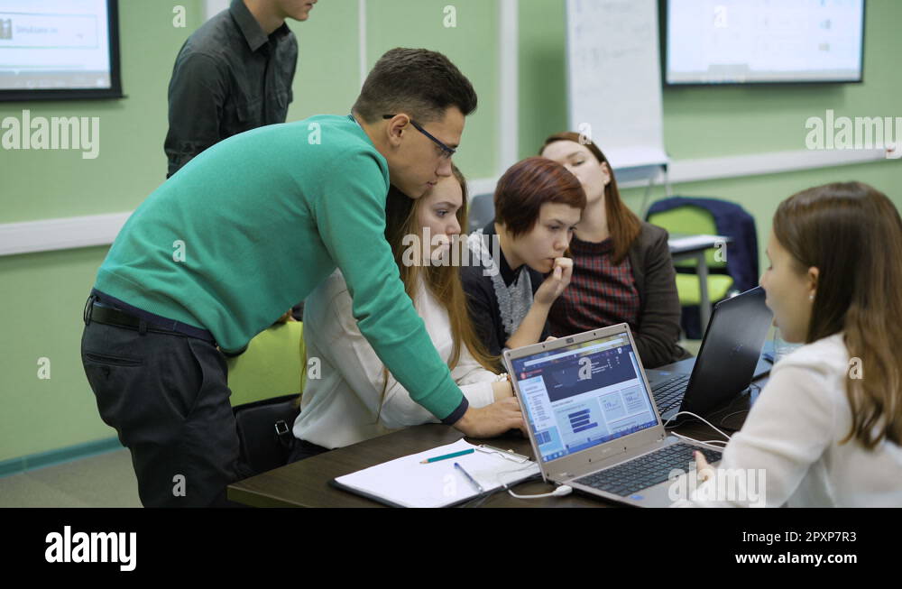 Computer lab students Stock Videos & Footage - HD and 4K Video Clips ...